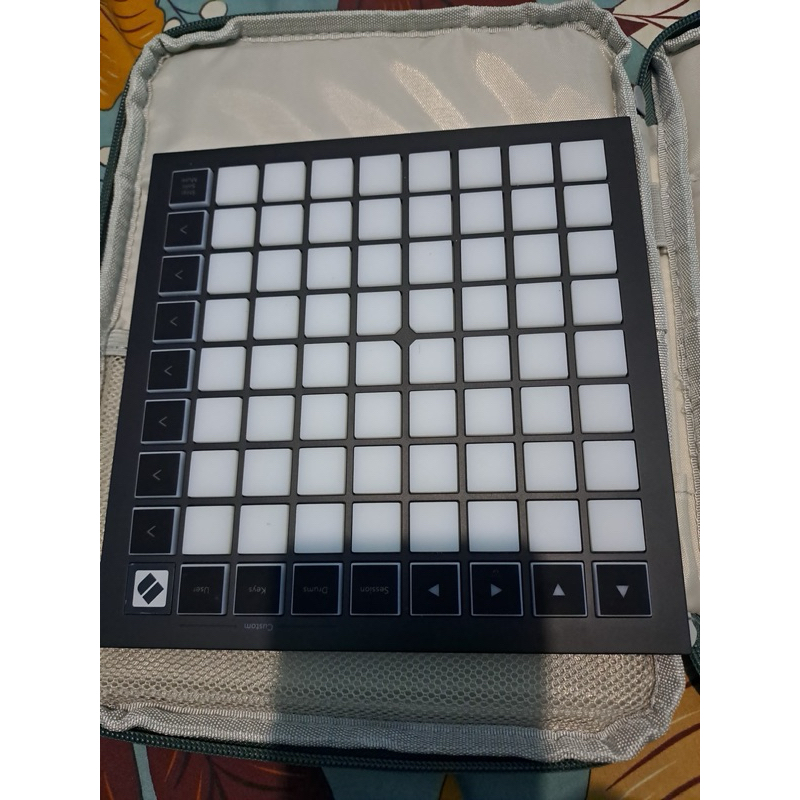 Jual Launchpad Mini MK3 | Shopee Indonesia