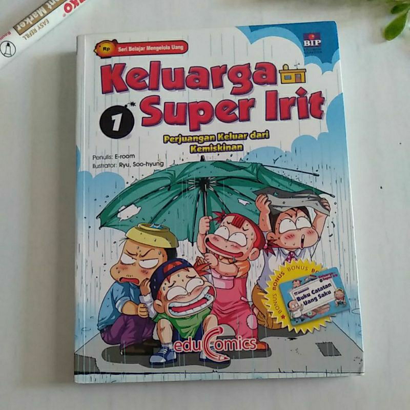 Jual Buku Educomic keluarga super irit 1 prelove | Shopee Indonesia