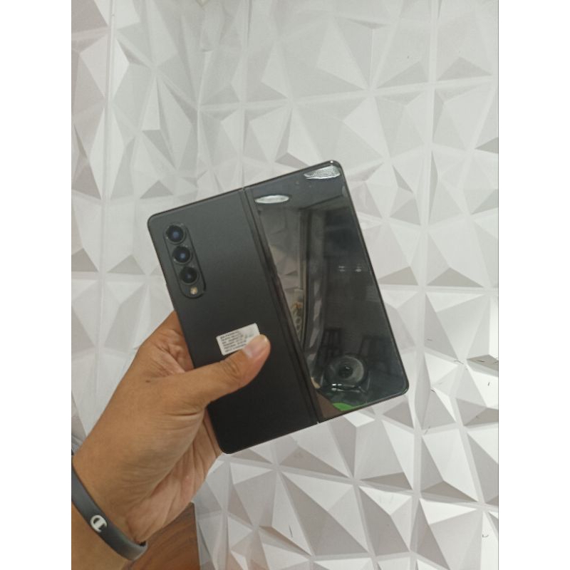 Jual Samsung galaxy Z fold3 5g 12/256 second sein | Shopee Indonesia