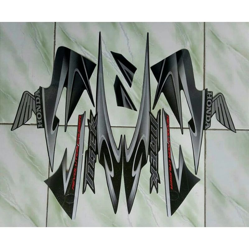 Jual Stiker Striping Motor TIGER REVO 2013 HITAM FULL Sticker Lis Body ...