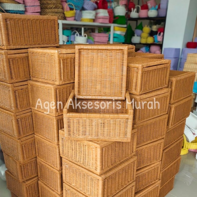 Jual Keranjang Rotan Box Peti 30x30x15cm - Warna Coklat | Shopee Indonesia