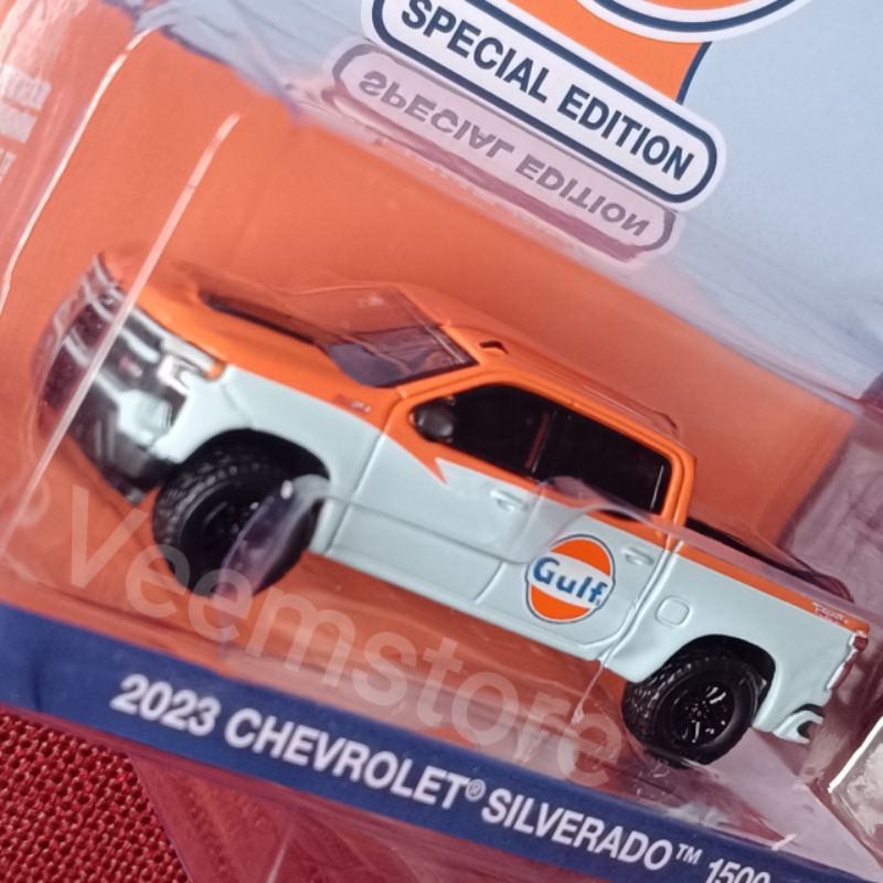 Jual Die Cast 1:64 Chevrolet Silverado 1500 GULF Edition 2023 ...