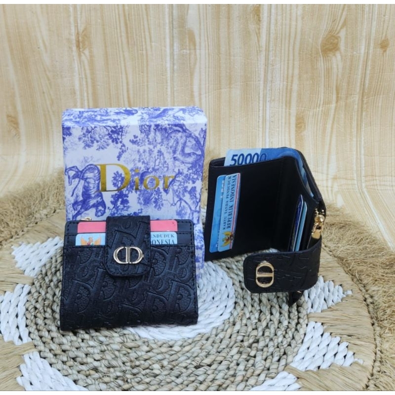Jual DOMPET KARTU CASH PENDEK PRIA WANITA FREE BOX | Shopee Indonesia