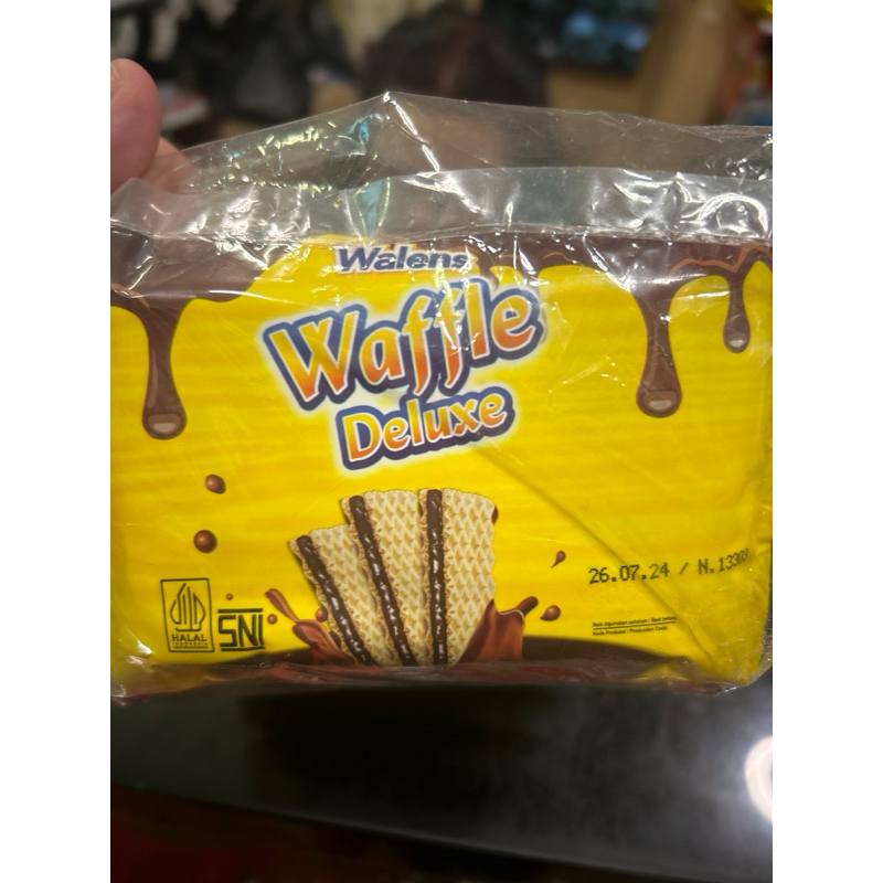 Jual Walens waffle / wafer deluxe 30gr nissin | Shopee Indonesia