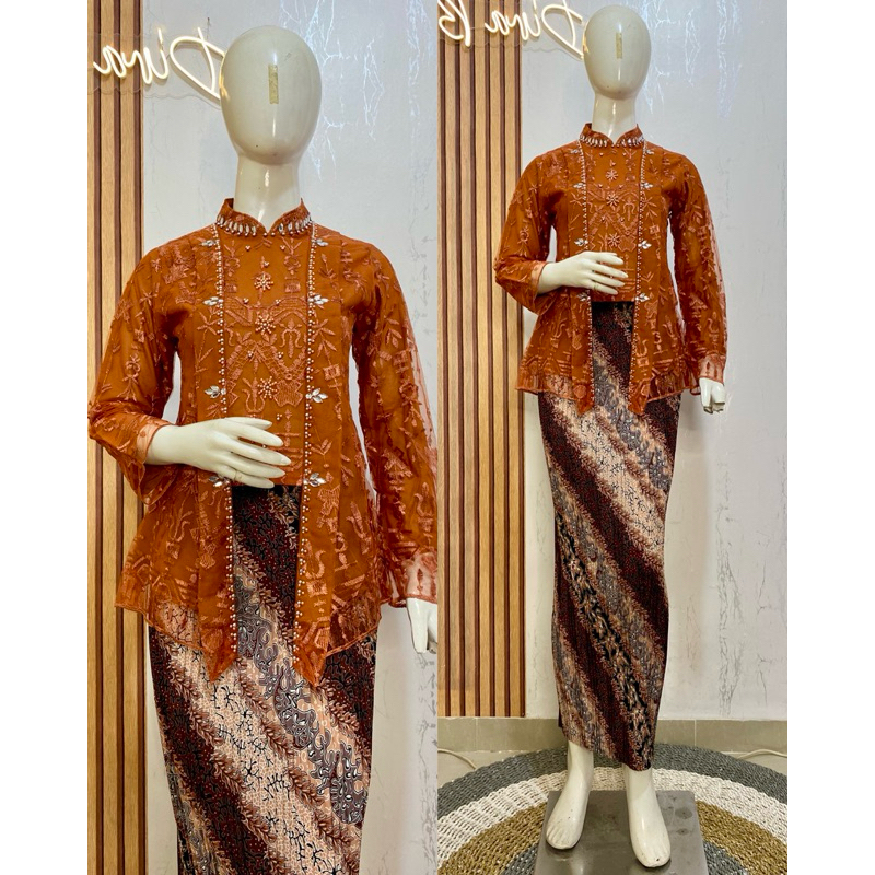 Jual Kebaya Kutu Baru Kerah Shanghai Payet/Kebaya Wisuda/Kebaya Pesta/Kebaya Modern | Shopee ...