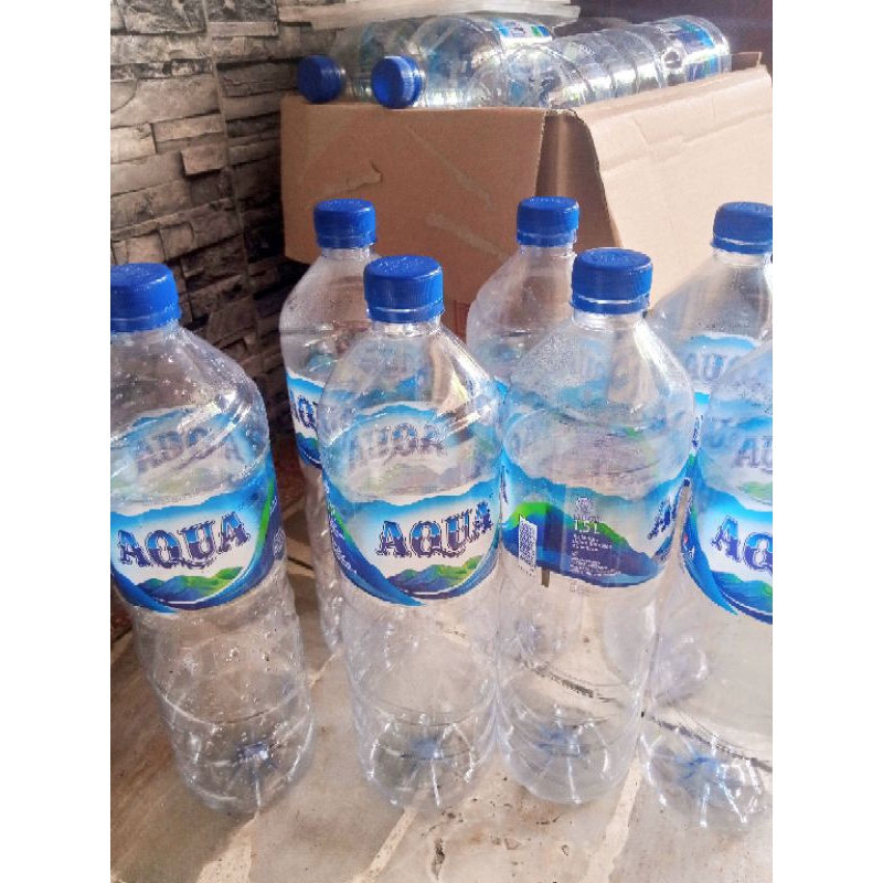 Jual Botol Aqua bekas 1,5 liter sekali pakai | Shopee Indonesia