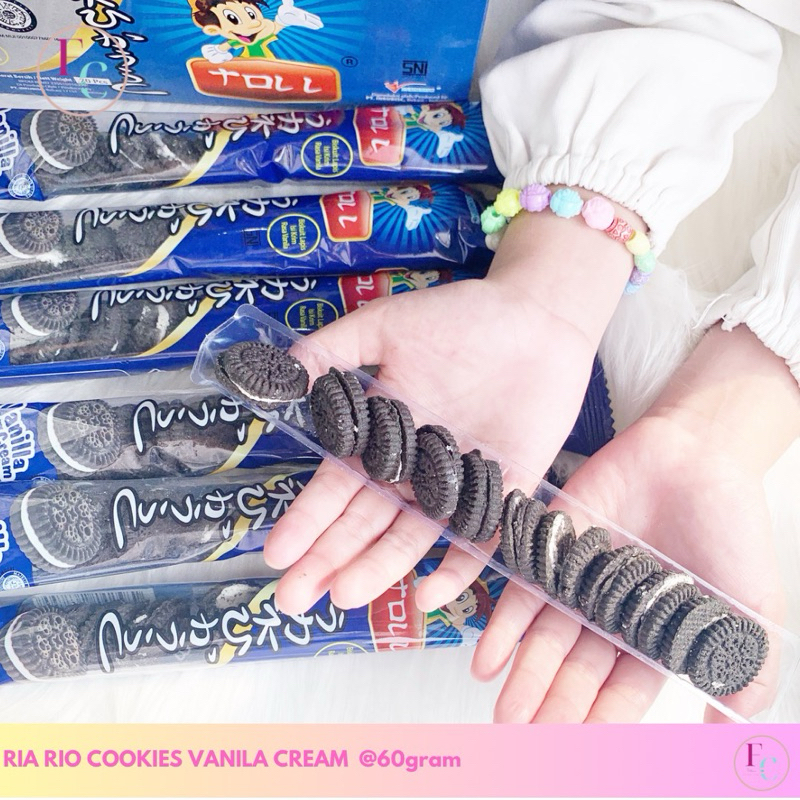Jual Ria Rio biscuit cookies vanila cream isi 20 bungkus | Shopee Indonesia