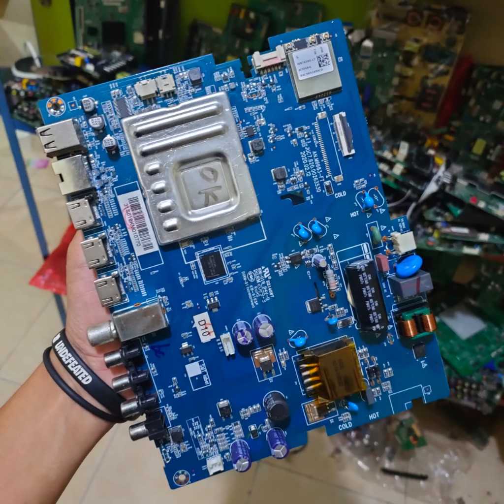 Jual NEW MB MAINBOARD MESIN TV ANDROID REALME 32 IN SOKET KECIL RELME ...