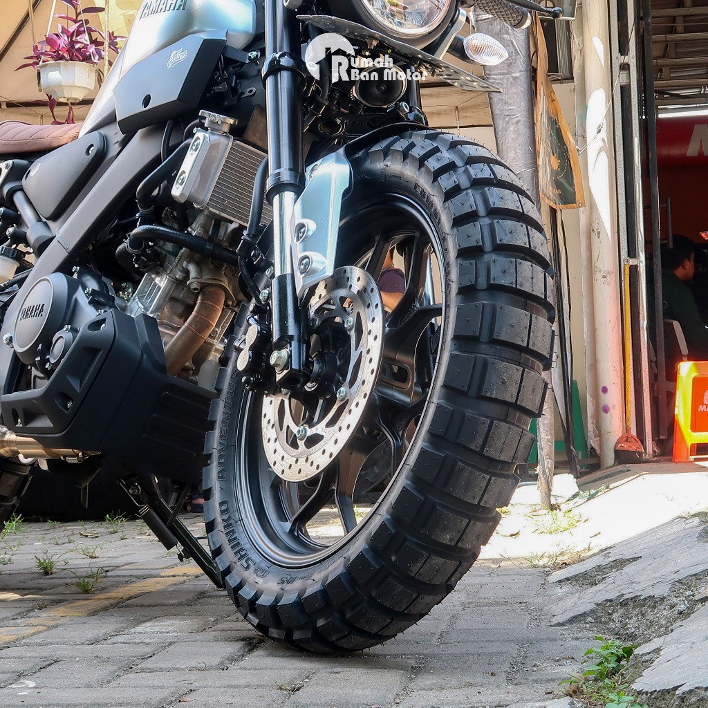 Jual SHINKO 804/805 130/80-17 150/70-17 BAN MOTOR XSR 155 / CUSTOM ...