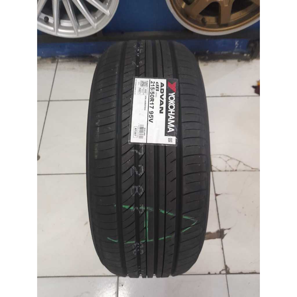 Jual BAN MOBIL CIVIC 215 50 R17 Yokohama Advan Db V552 95V Import Japan | Shopee Indonesia