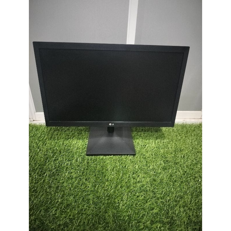 Jual OBRAL MONITOR BEKAS MURAH 16-17-19-20 INCI WIDESCREEN | Shopee ...