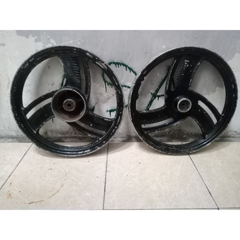 Jual velg velk mitsuyo Japan silverhawk tubles pnp gl mp tiger R18 ...