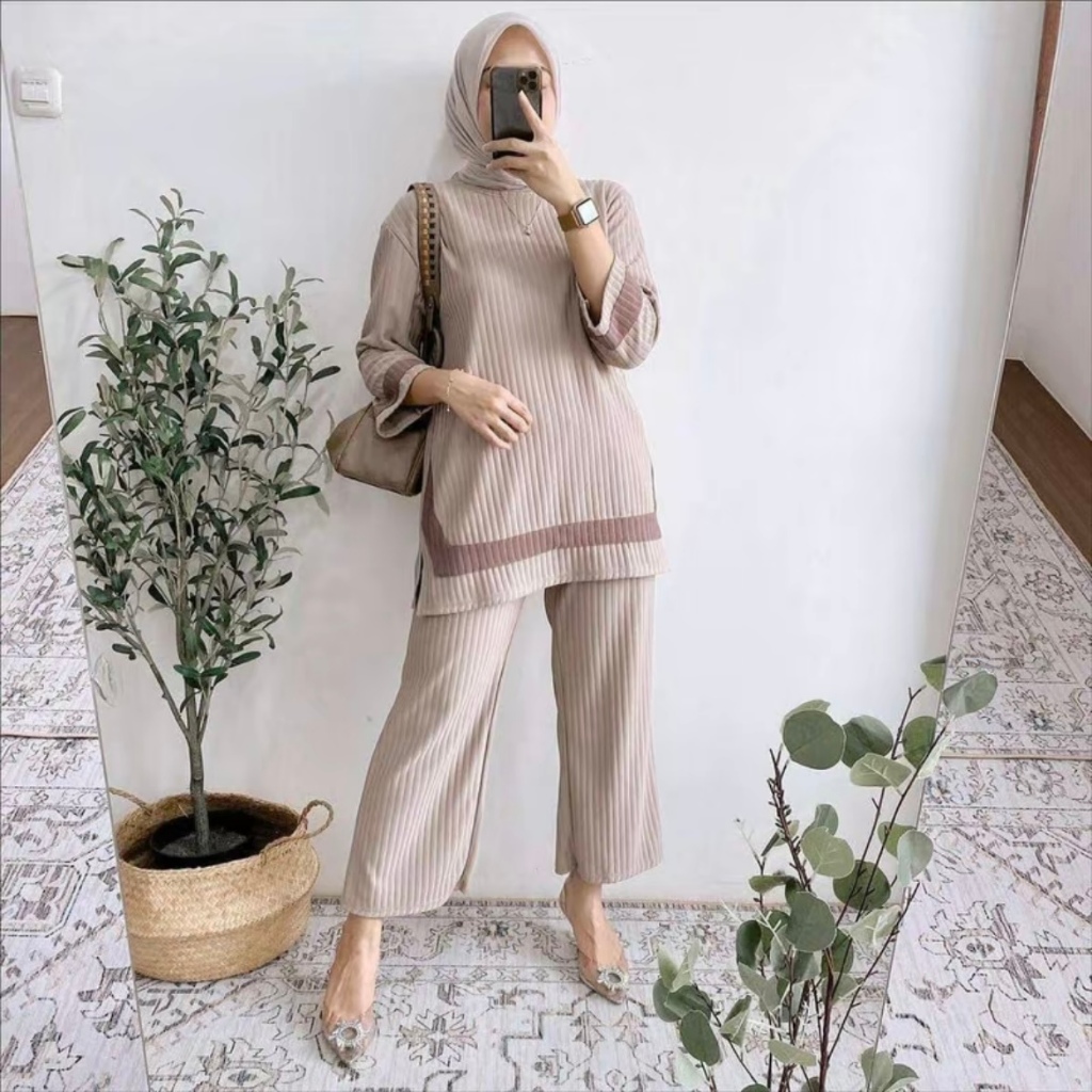 Jual Setelan One Set Knit Hornet Wanita Premium Terbaru Viral Kekinian - Amira Set | Shopee ...