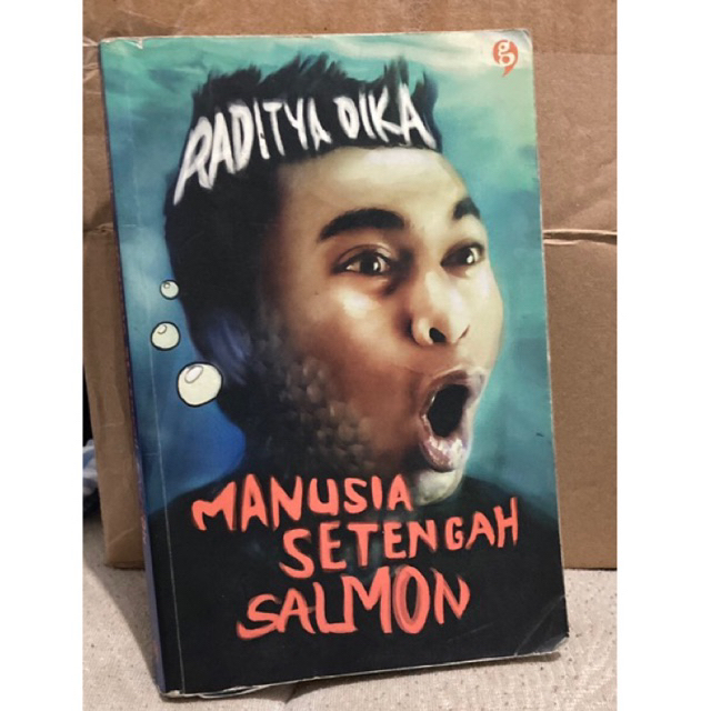 Jual preloved original MANUSIA SETENGAH SALMON (Raditya Dika) | Shopee Indonesia