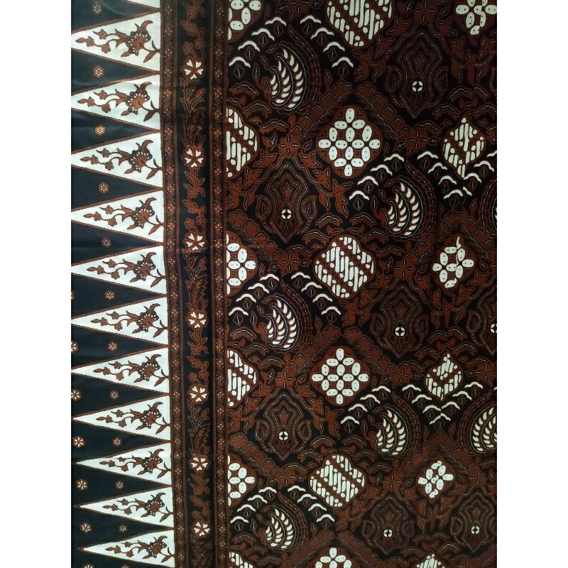 Jual Sarung Batik Kraton Yogya Motif Ceplok Sironoman Yogyaan | Shopee ...