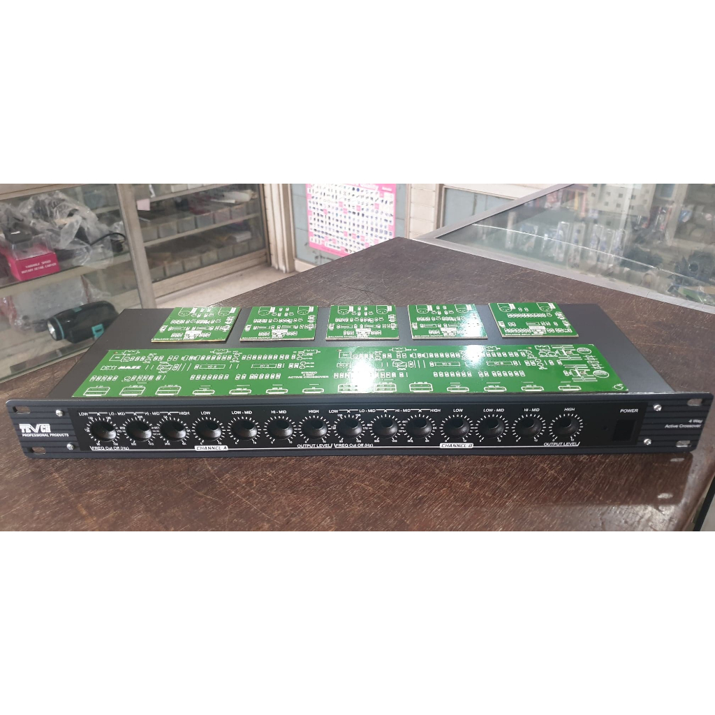 Jual Box Crossover 4way 14 potensio dan PCB lengkap | Shopee Indonesia