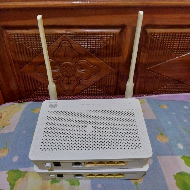 Jual HUAWEI HG8245H5 EPon Fo HIJAU SECOND NORMAL BERSIH. | Shopee Indonesia