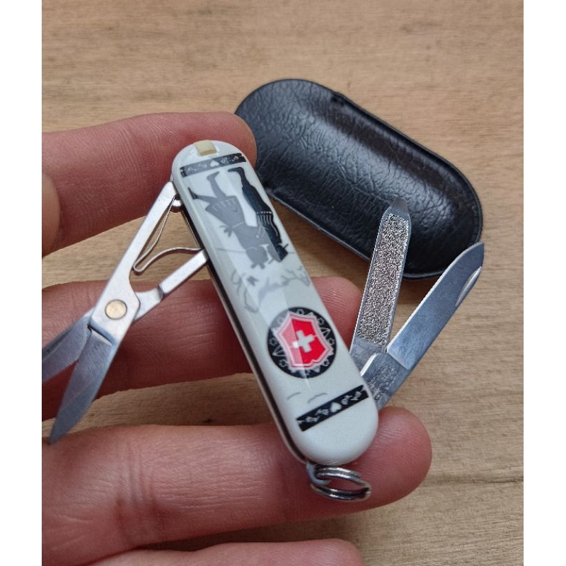 Jual victorinox sd classic dan pouch (original bekas) | Shopee Indonesia