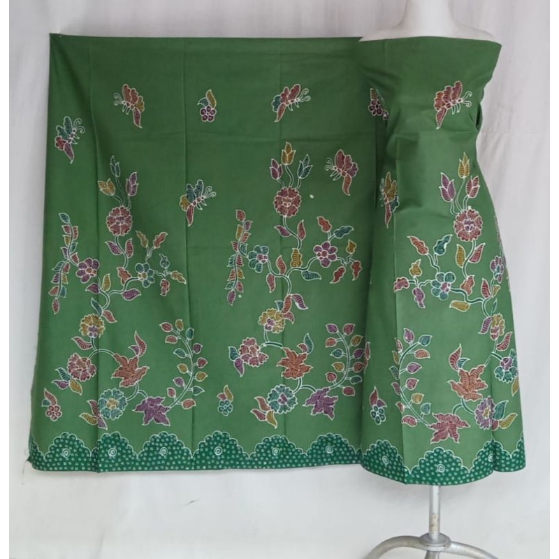 Jual KAIN BATIK TULIS MADURA | BATIK WARNA SAGE | Shopee Indonesia