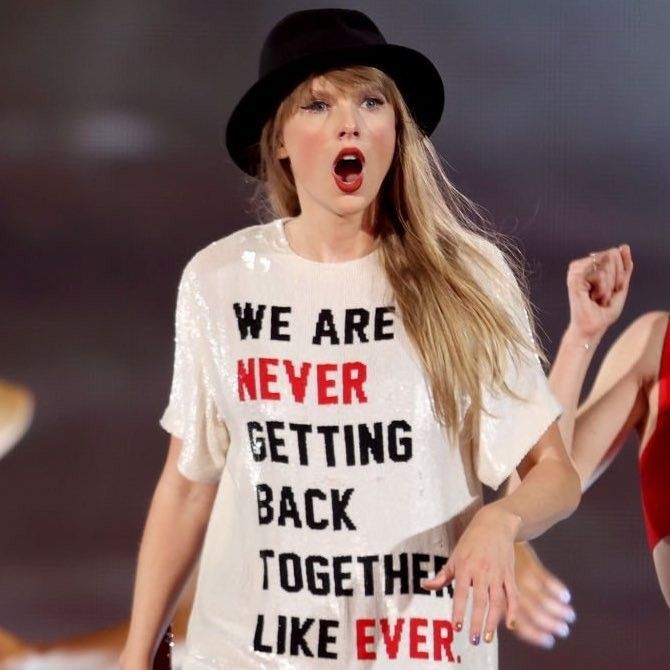 Jual kaos taylor swift premium original print / t-shirt taylor swift a ... Jual kaos taylor swift premium original print / t-shirt taylor swift a ...
