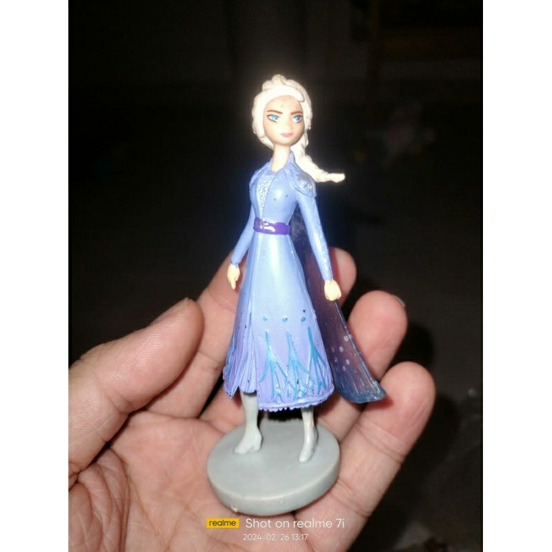 Jual Figure princess Elsa Frozen Frozen salju putri puteri istana ...