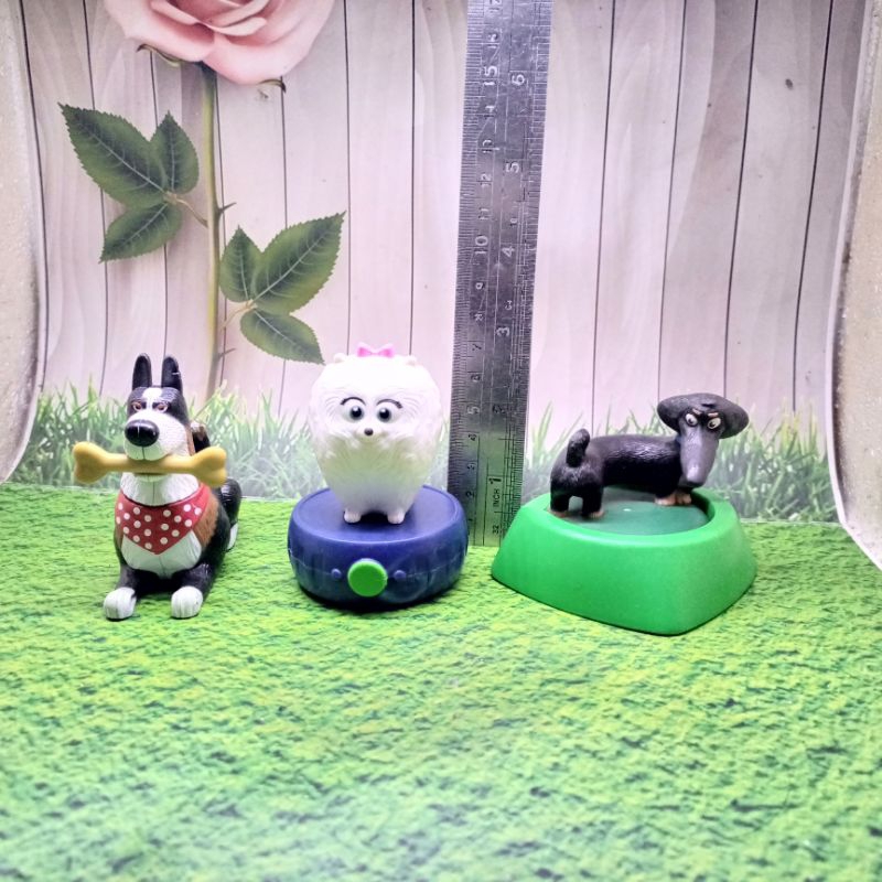 Jual Mainan Jadul Isi 3 Happy Meal The Secret Life of Pets Figure Max ...
