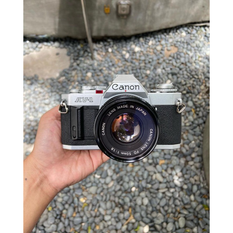 Jual Canon AV-1 + Lensa Analog Camera | Shopee Indonesia