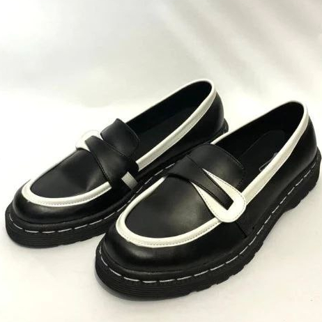Jual Sepatu Docmart Kombinasi Penny Loafers Black White Tassel - Sepatu ...
