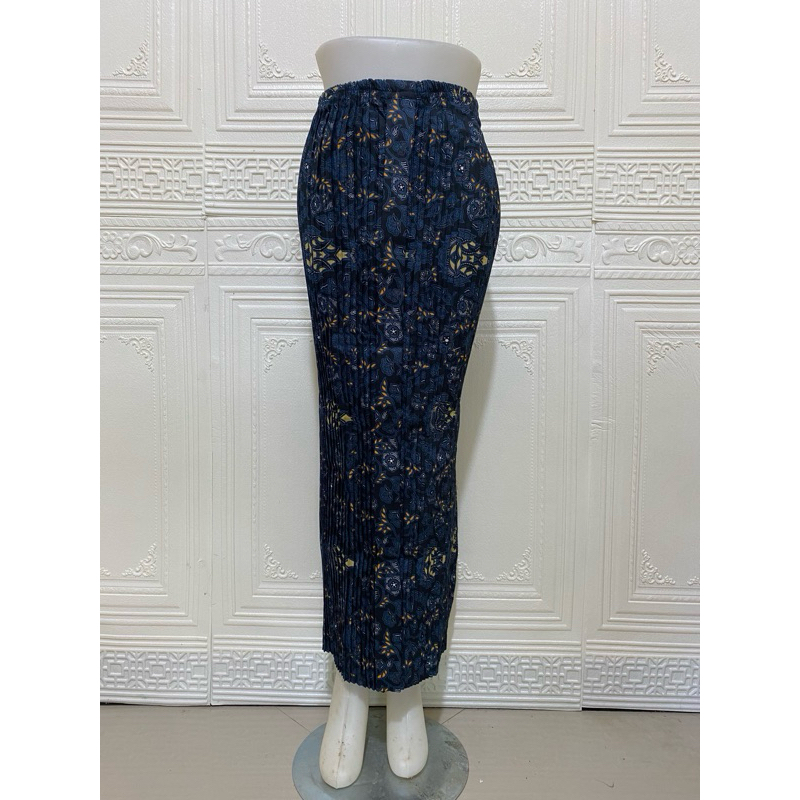 Jual ROK PLISKET BATIK / ROK BATIK / BAWAHAN KEBAYA / ROK WISUDA / ROK ...