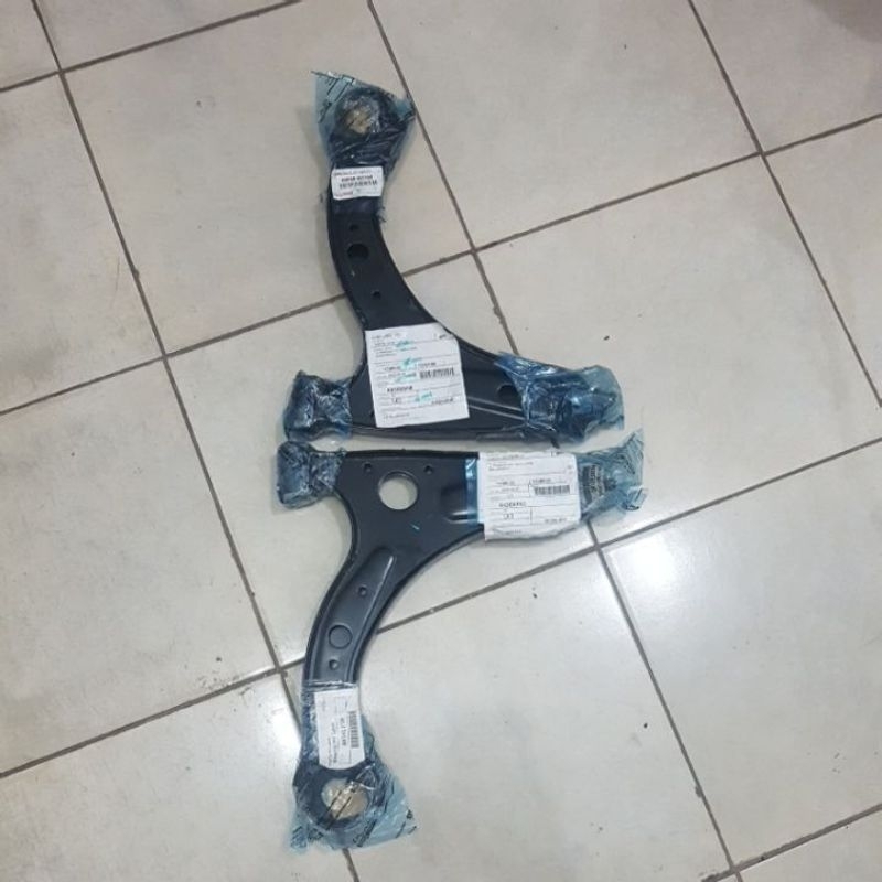 Jual Lower Arm Toyota Avanza kiri-kanan | Shopee Indonesia