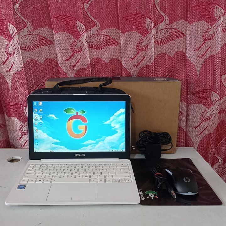 Jual Notebook ASUS E203M Putih Slim Tipis Intel SSD 128GB RAM 2GB ...