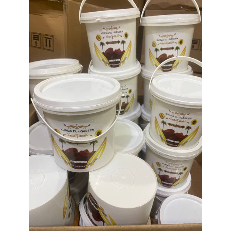 Jual Kurma Al Qassem Ember Kurma Al qassim Kemasan Ember isi 500gr ...