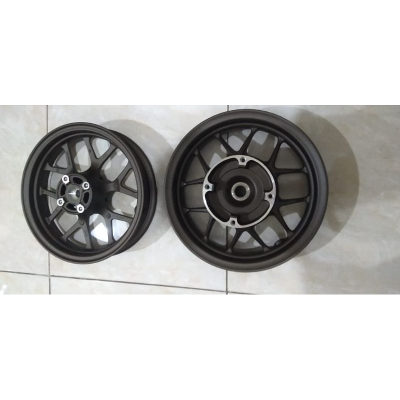Jual Velg Depan Belakang Honda Stylo 160 ABS Asli ORI Honda AHM ...