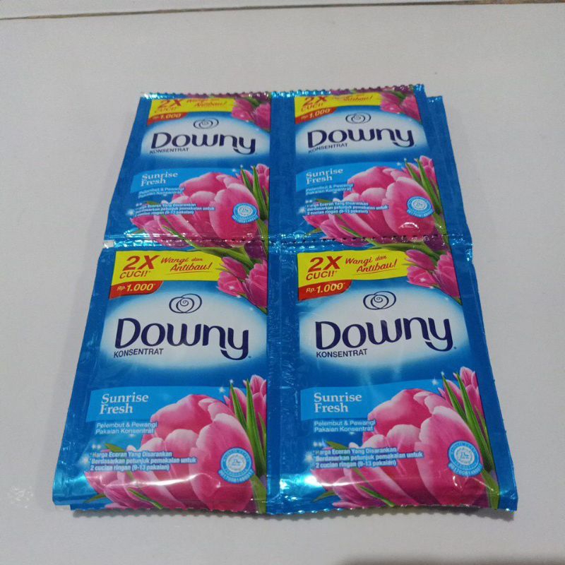 Jual DOWNY 1000 an 1 renteng 12 sachet | Shopee Indonesia