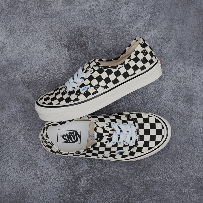 Jual Vans Authentic Checkerboard 44 Dx Anaheim Factory | Shopee Indonesia