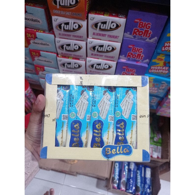 Jual Snack cokelat putih Bella 1 box isi 24 pcs | Shopee Indonesia