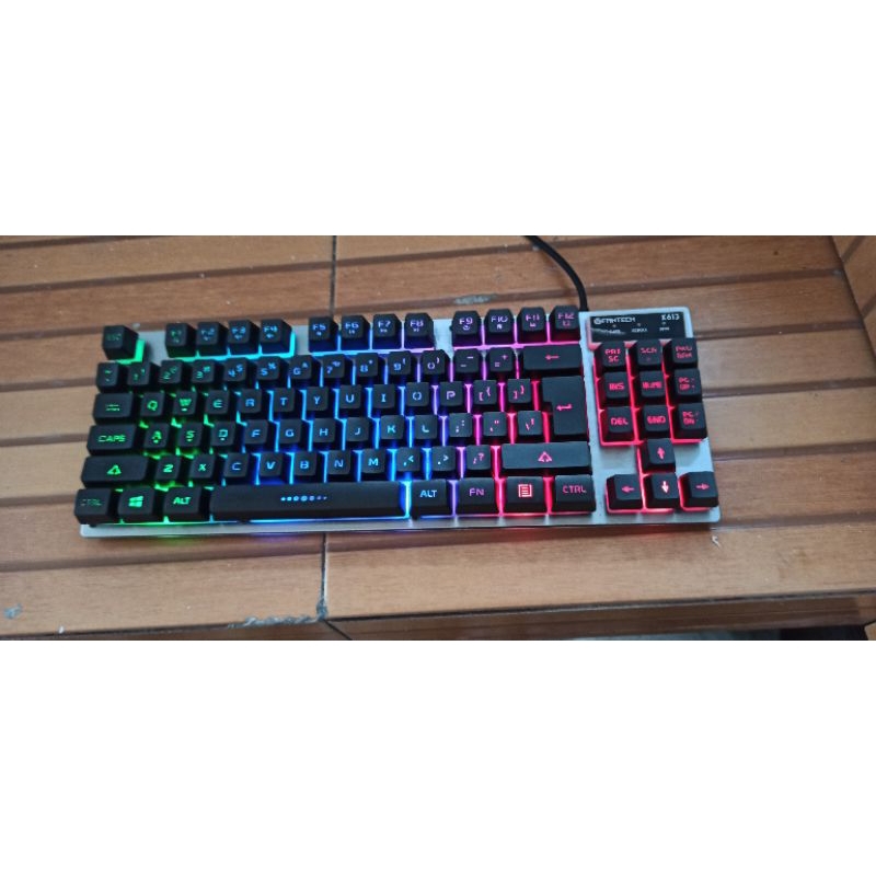 Jual Keyboard TKL Fantech K613, Mouse Fantech X5s, Webcam nemesis A80 ...