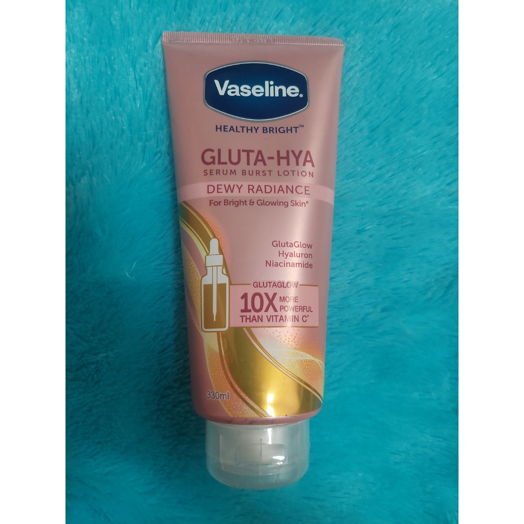 Jual Vaseline Gluta-Hya Body Serum Dewy Radiance 330 mL (EXP 08/24 ...