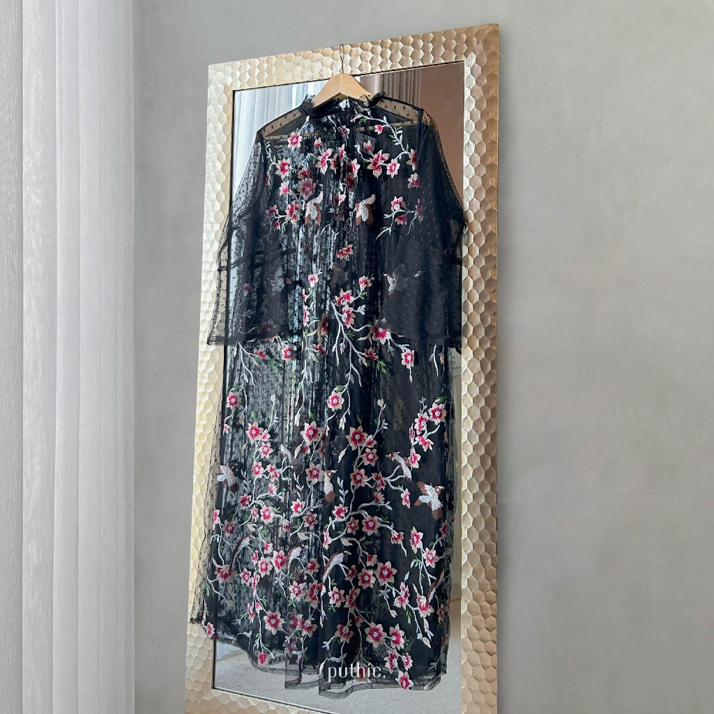Jual PUTHIC - VERDA DRESS - OUTER PANJANG LUARAN - LACE - TILE DOTY ...