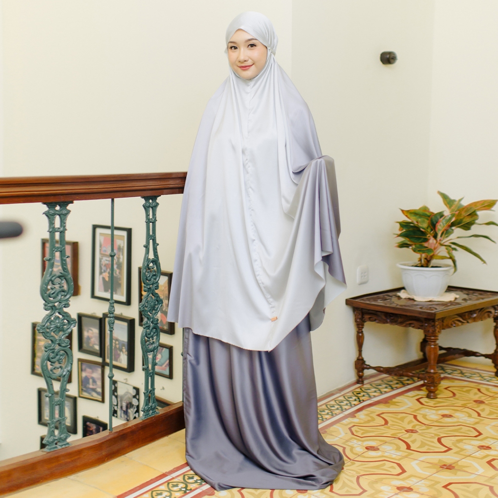 Jual Lozy Hijab - Shanum Prayer Set (Mukena Silk Lasercut Gradasi Warna ...