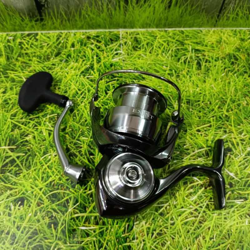 Jual REEL DAIWA EXIST LT 4000 XH | 4000 D MODEL 2022 GARANSI RESMI | Shopee Indonesia