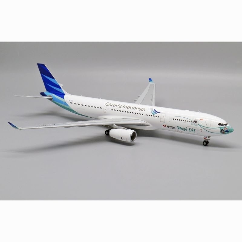 Jual 1/200 JC Wings Garuda Indonesia Airbus A330-300 "Mask On" PK-GHC | Shopee Indonesia