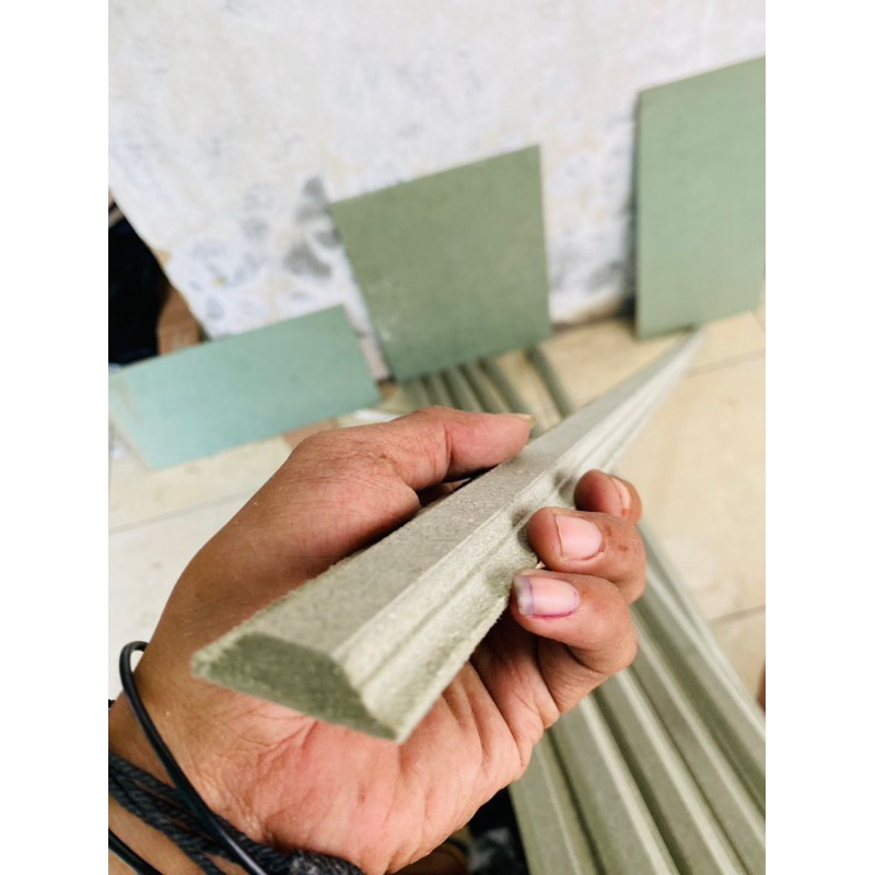 Jual LIST PROFILE MOULDING 8mili 100cm/ 1 meter lebar 3cm | Shopee ...