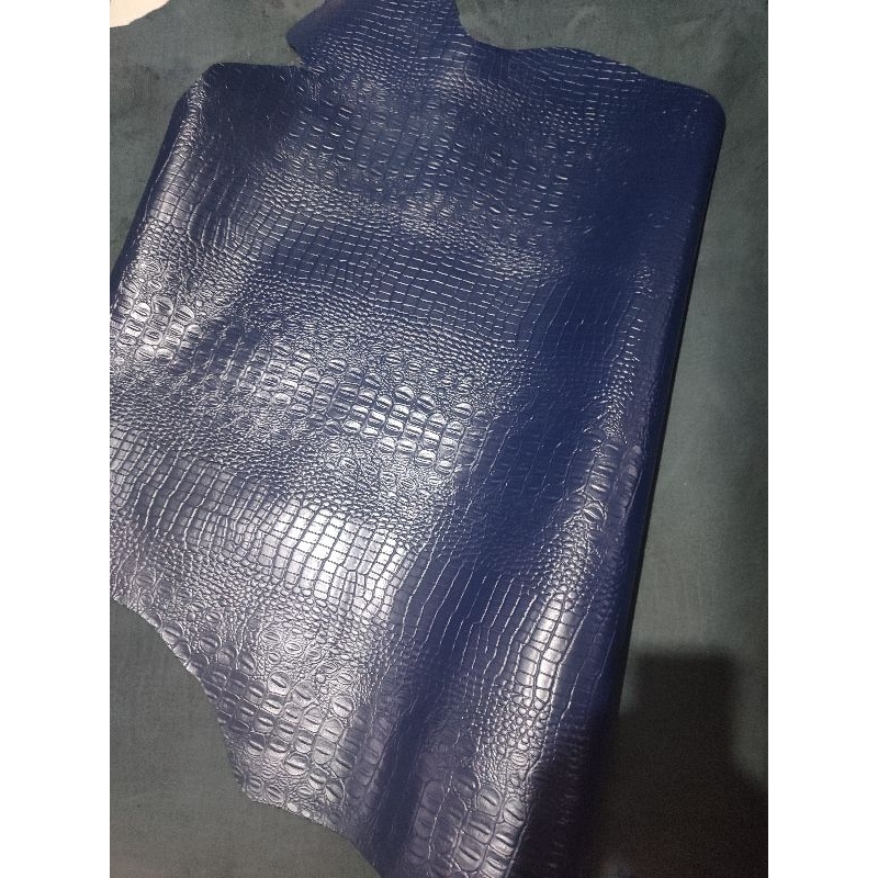 Jual Kulit Sapi asli Motif Croco / Buaya Punggung warna Biru Navy ...