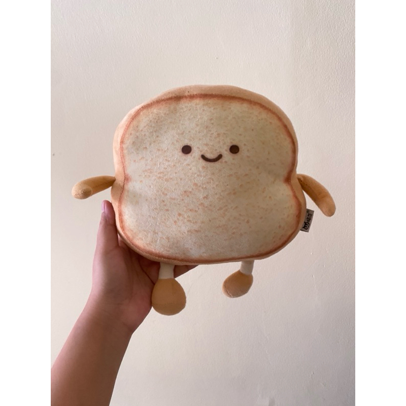 Jual Boneka karakter Roti Tawar size 23x22cm / Boneka bentuk Roti ...