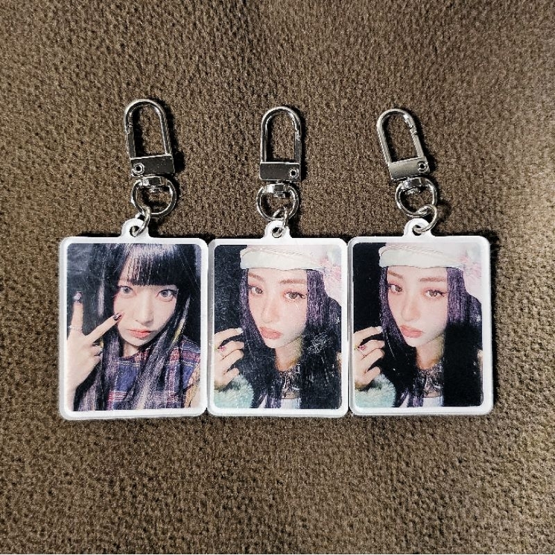 Jual [READY] KEYRING LE SSERAFIM EASY ALBUM PHOTOCARD PC WEVERSE POB ...