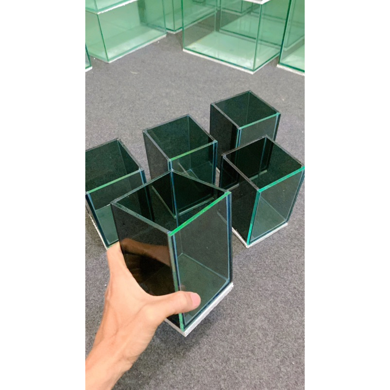 Jual soliter ikan cupang ukur 10x10x15/aquarium mini guppy/soliter mini ...