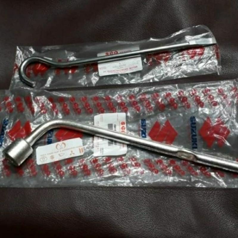 Jual Paket Kunci Roda & Handle pemutar dongkrak mobil Suzuki (Ertiga ...