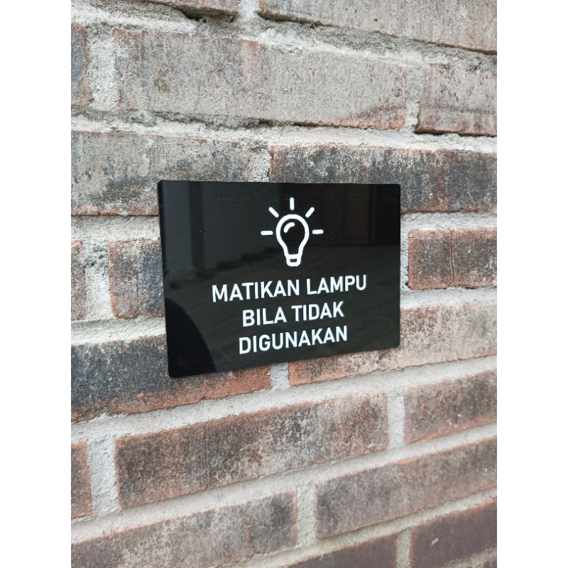 Jual signage akrilik / matikan lampu belakang bila tidak digunakan ...