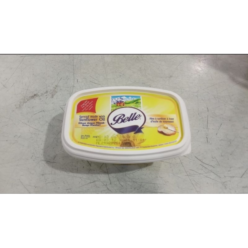 Jual Belle Sunflower oil (dibuat dengan Minyak Bunga Matahari) | Shopee ...